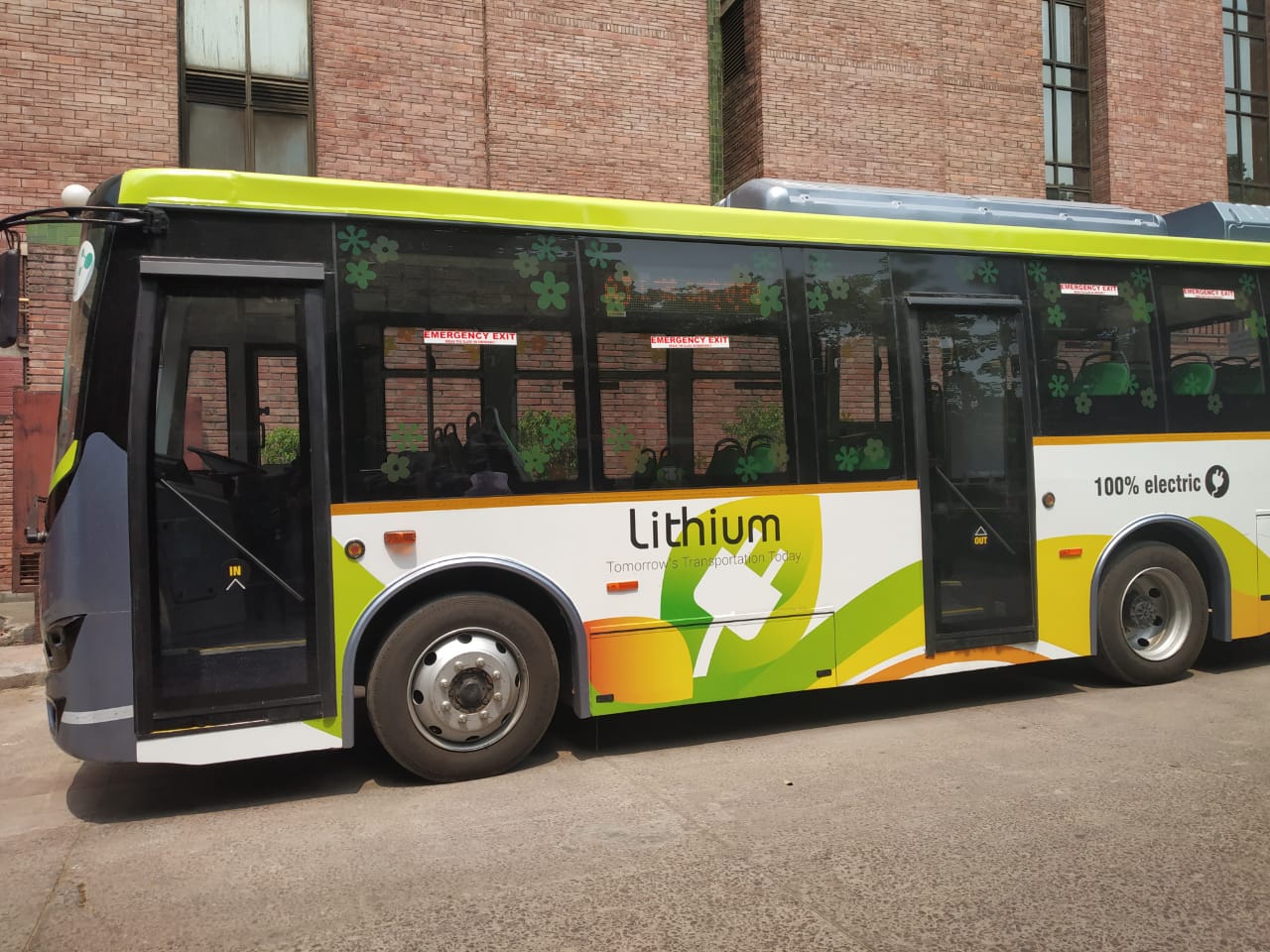 Planning Tool for Electric Bus Deployment - Clean Mobility Shift